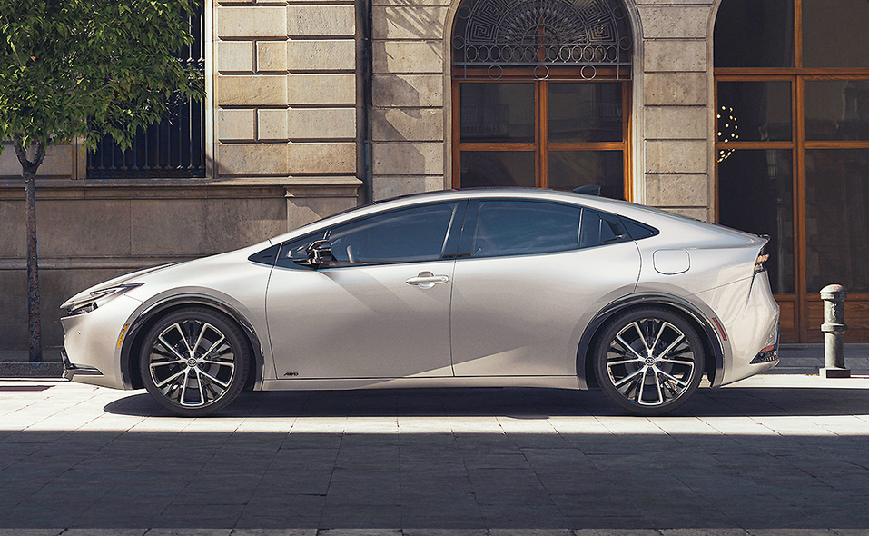 Toyota Prius to be plug-in hybrid only in Europe | Automotive News Europe